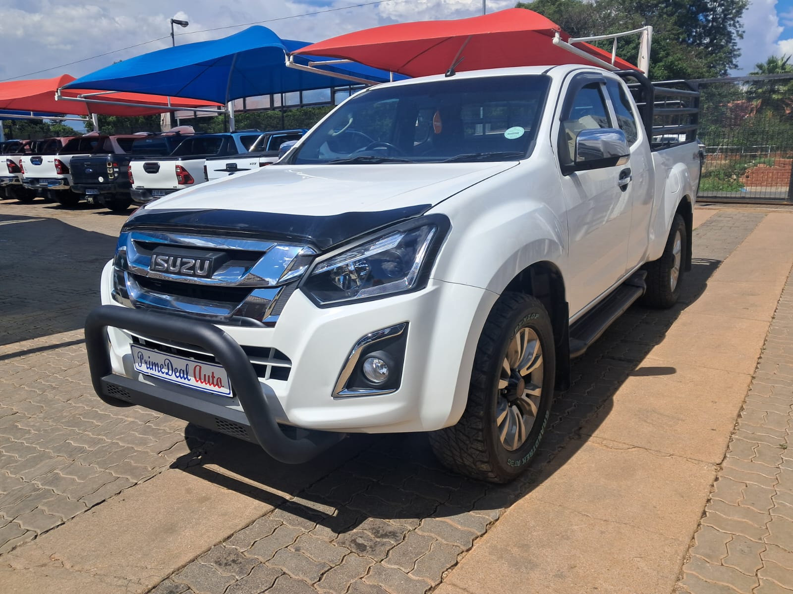 2017 ISUZU KB 300D-TEQ EXTRA CAB 4X4 D-MAX - PrimeDeal Auto